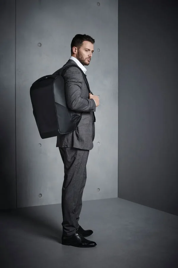 Quadra Project Charge Security Backpack XL – Wholesale T-Shirts & Hoodies | Custom Workwear