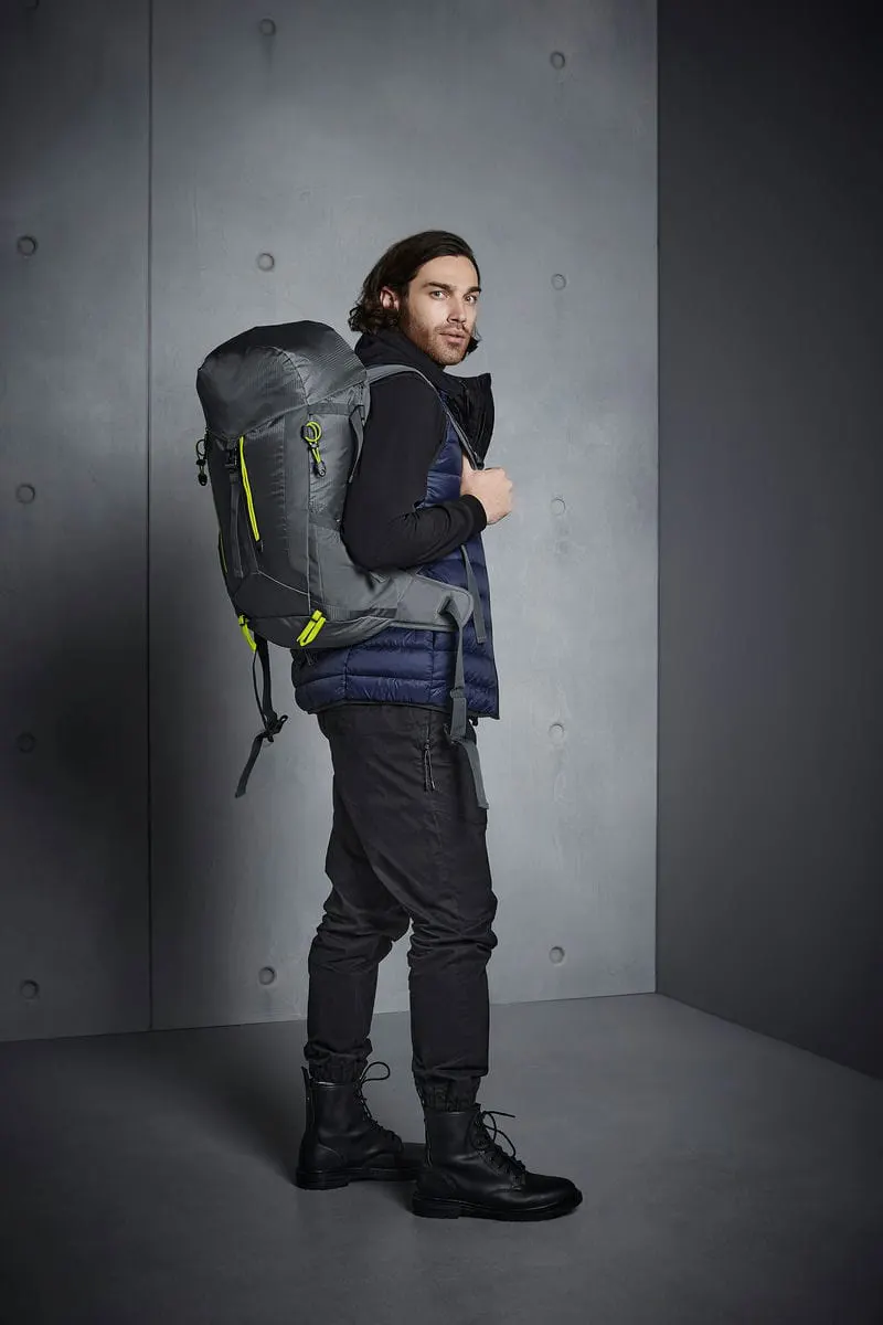 Quadra Slx Lite 35 Litre Backpack - Wholesale T-Shirts & Hoodies ...