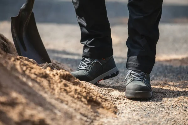 Scruffs Hydra Safety Boots - Wholesale T-Shirts & Hoodies | Custom Workwear